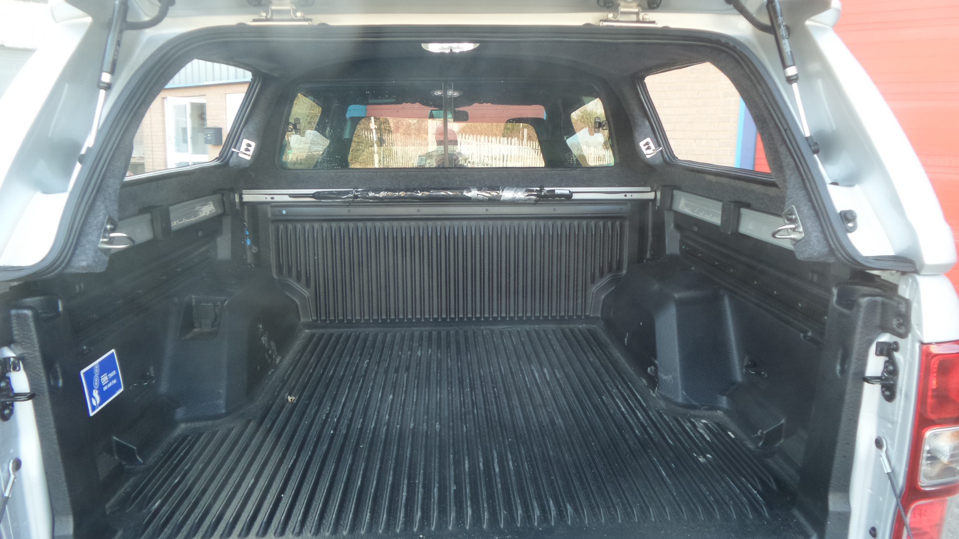 Ford Ranger Hardtops: Premium Ranger Canopy with Central Locking, Pet ...