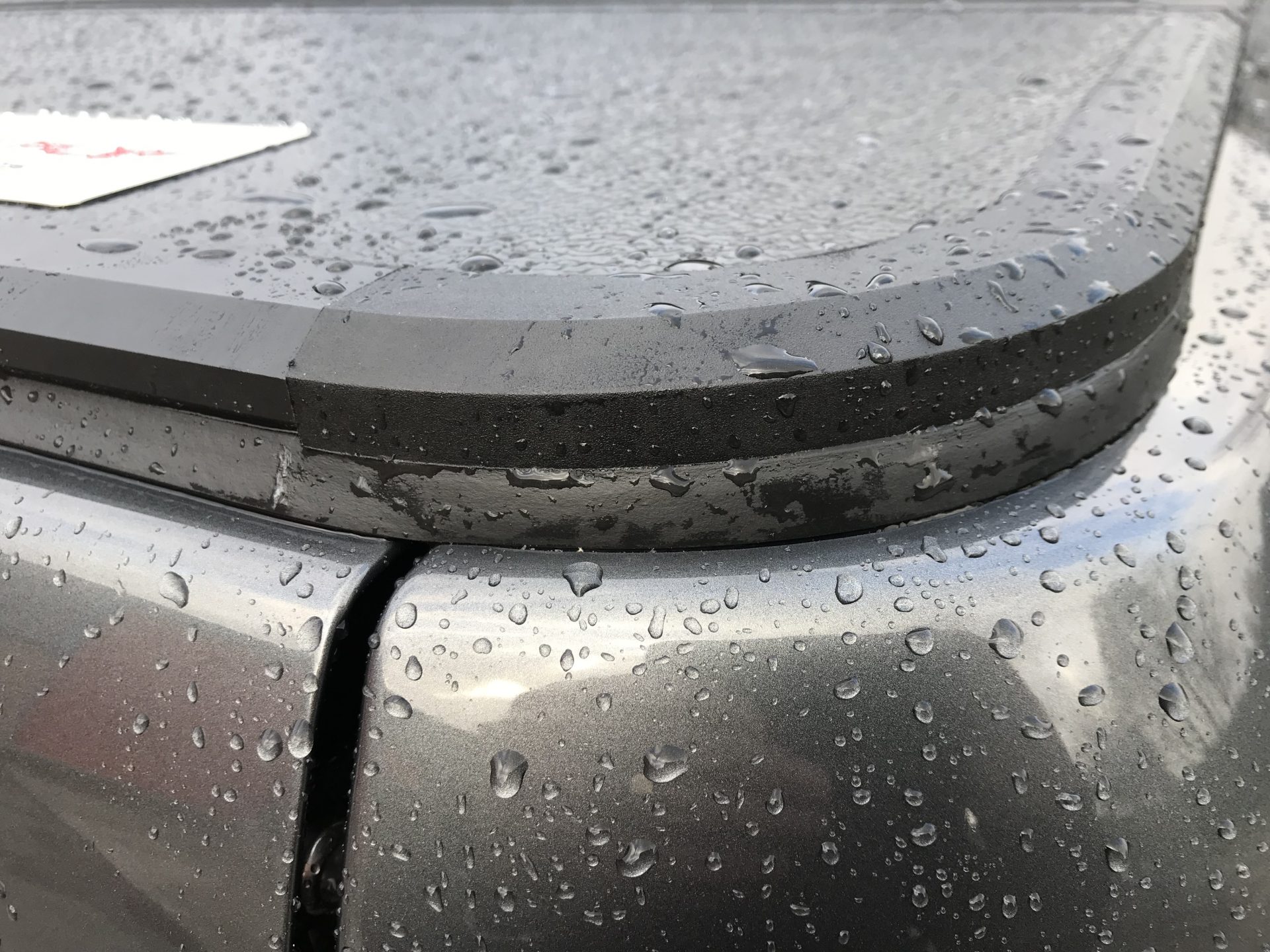 VW Amarok Tri Fold Aluminium Sports Lid - Pegasus 4x4