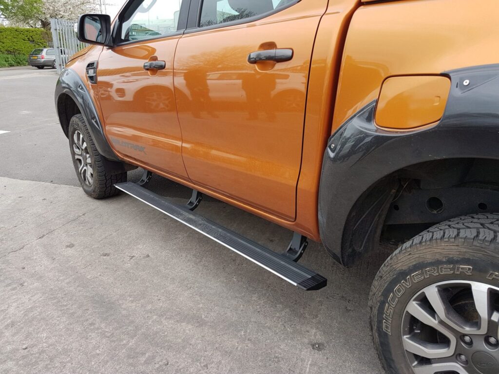 Pegasus 4x4 Electric Side Steps - Most 4x4, Pick Up's & SUV's Available